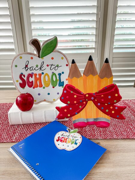 Back to School Apple Magnet by The Round Top Collection